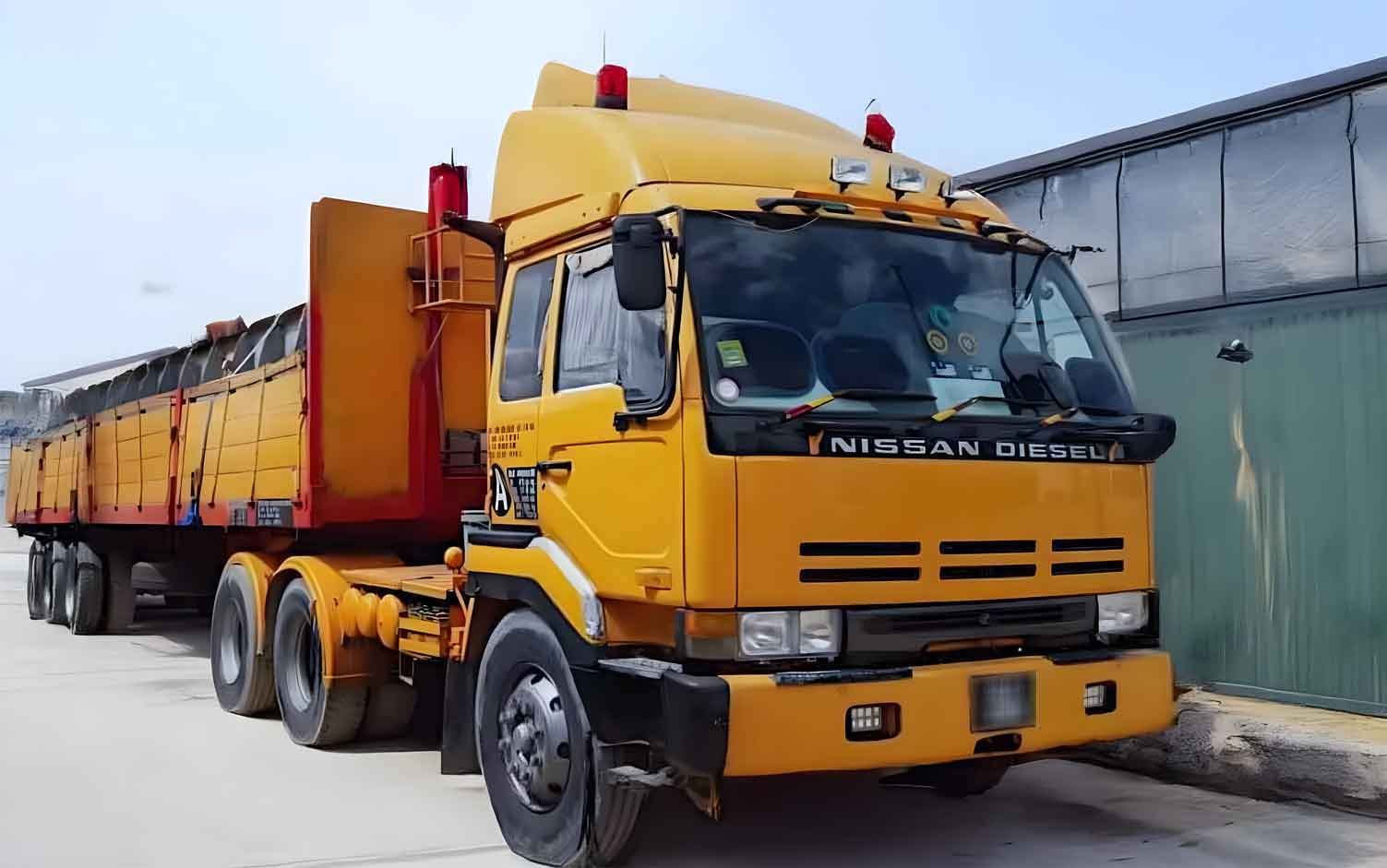 40-Foot Lorry Transport in Johor | Long-Haul & Heavy Cargo